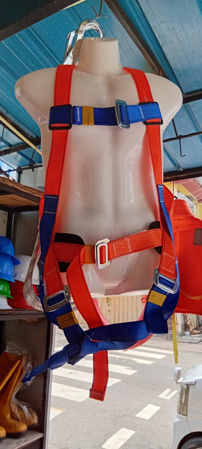 GT FULL BODY HARNESS WITH BACK SUPPORT ‣ safetycare.lk